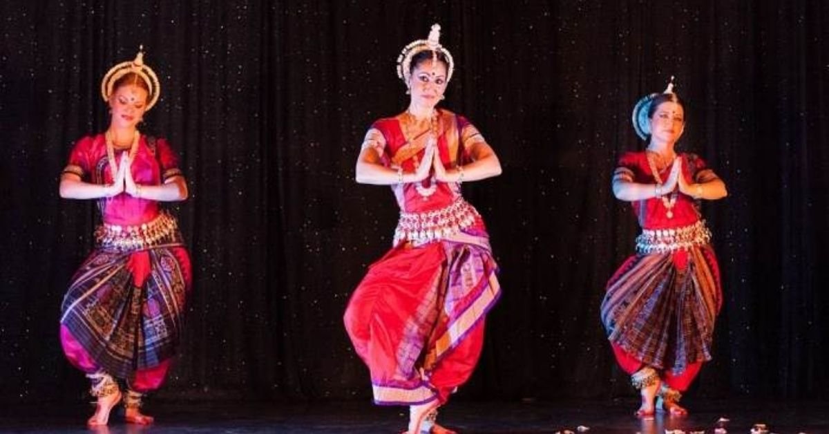 Best 21 Different Odisha Traditional Dresses In 2025 | Fashna